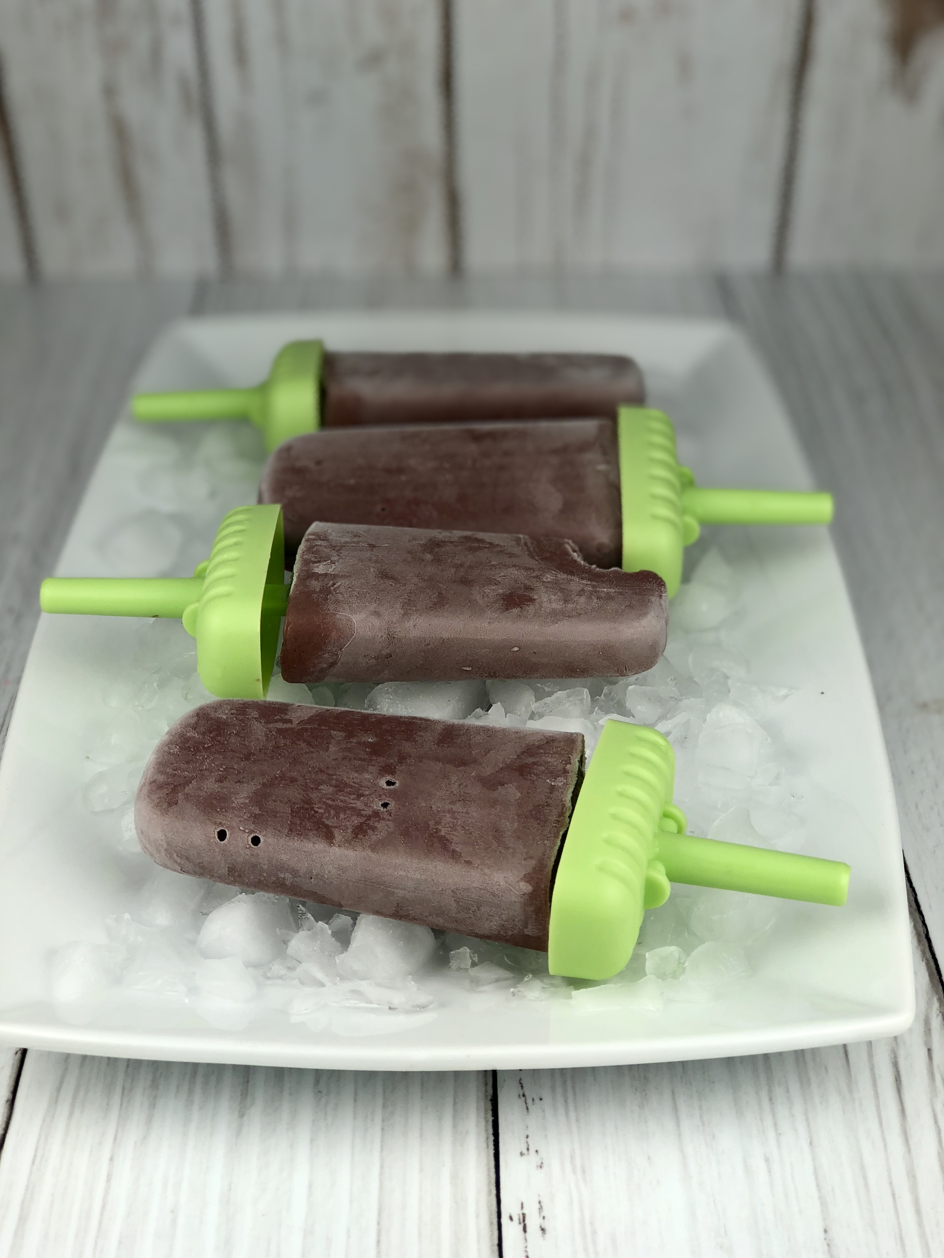 fodmap popsicles Chocolate Strawberry | Fit Fab Fodmap